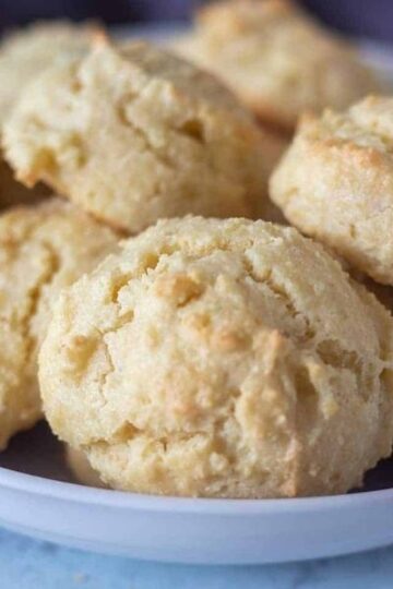 16 Best Keto Biscuits Recipe for a Healthy Snack - Fitness Bash